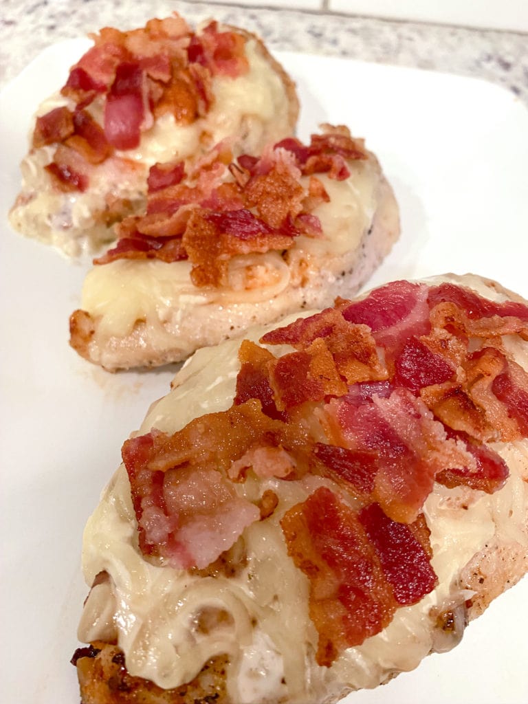 Super Easy Keto Bacon Ranch Chicken Recipe